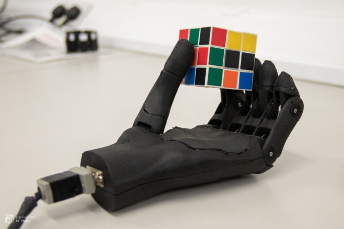 Researchers Devise Realistic-feel Prosthetic Hand - The O&P EDGE Magazine